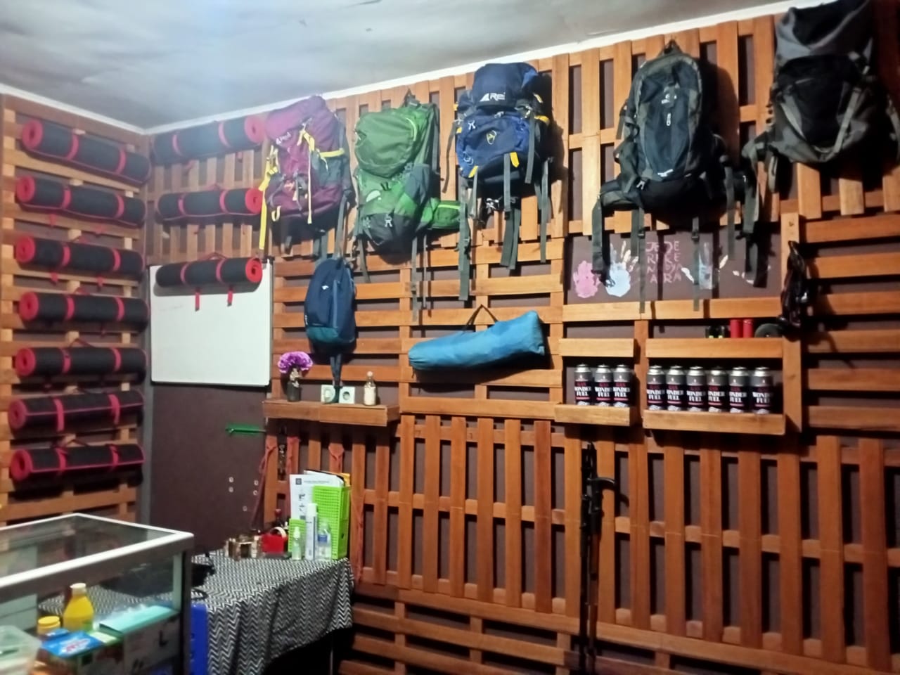 Jalankan Bisnis Rental Alat Camping? Terapkan 8 Tips Sukses Ini! - Uang ...
