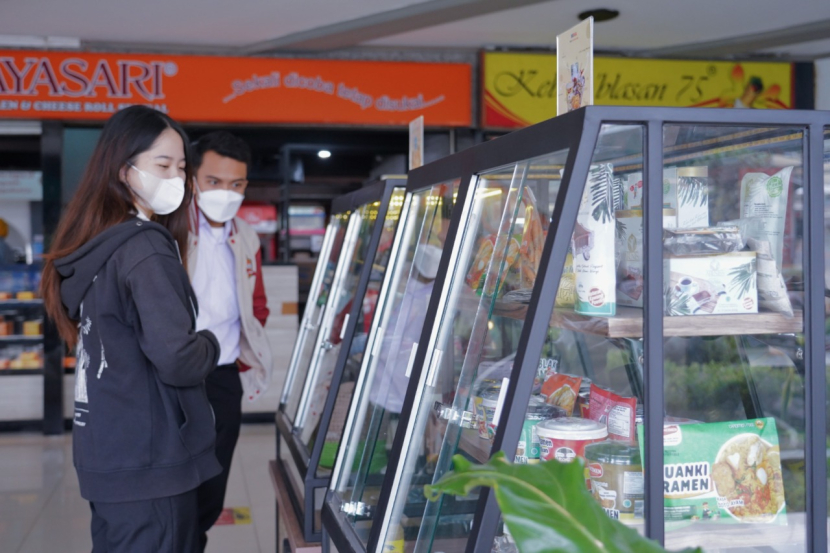 Tips Membuat Etalase Produk Agar Lebih Menarik Konsumen - Uang Online